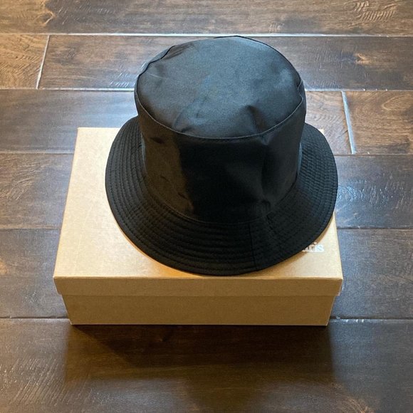 Accessories | Mens Black Reversible Bucket Hat | Poshmark